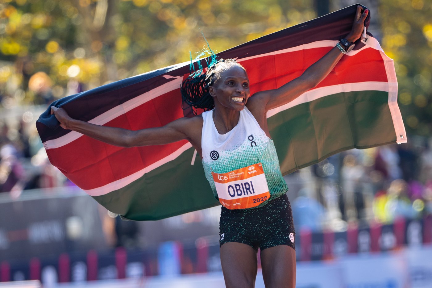 Obiri sets women's NYC Marathon course record, Kipruto wins men's race ...