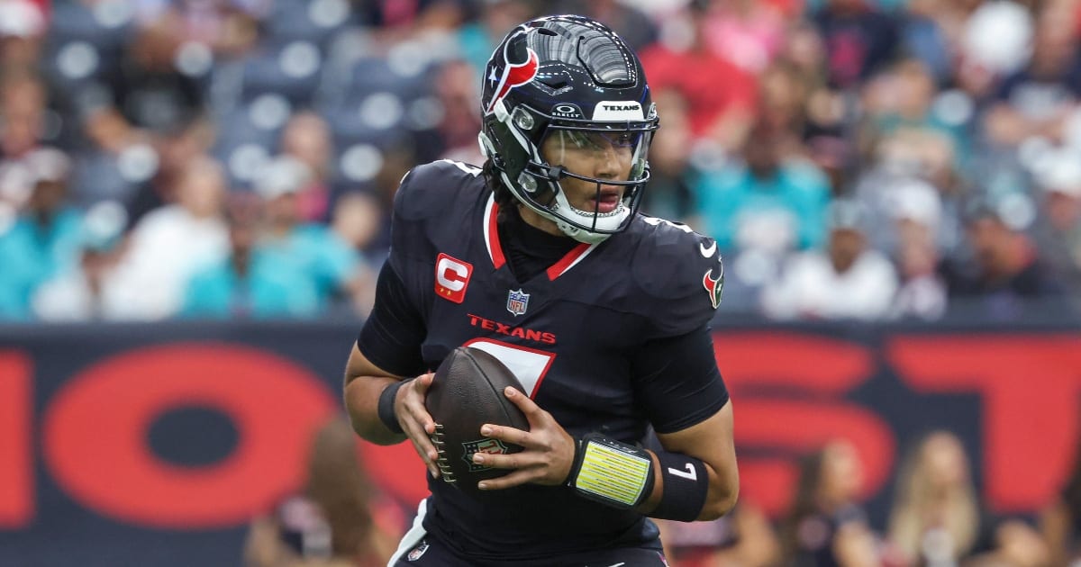 CJ Stroud injury update: Texans QB goes down hard, exits game after ...