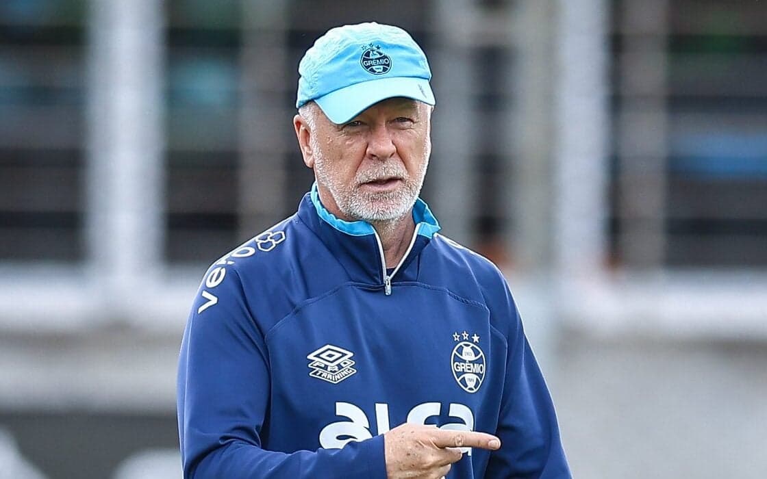 Atitude de Mano Menezes em Corinthians x Grêmio causa repercussão