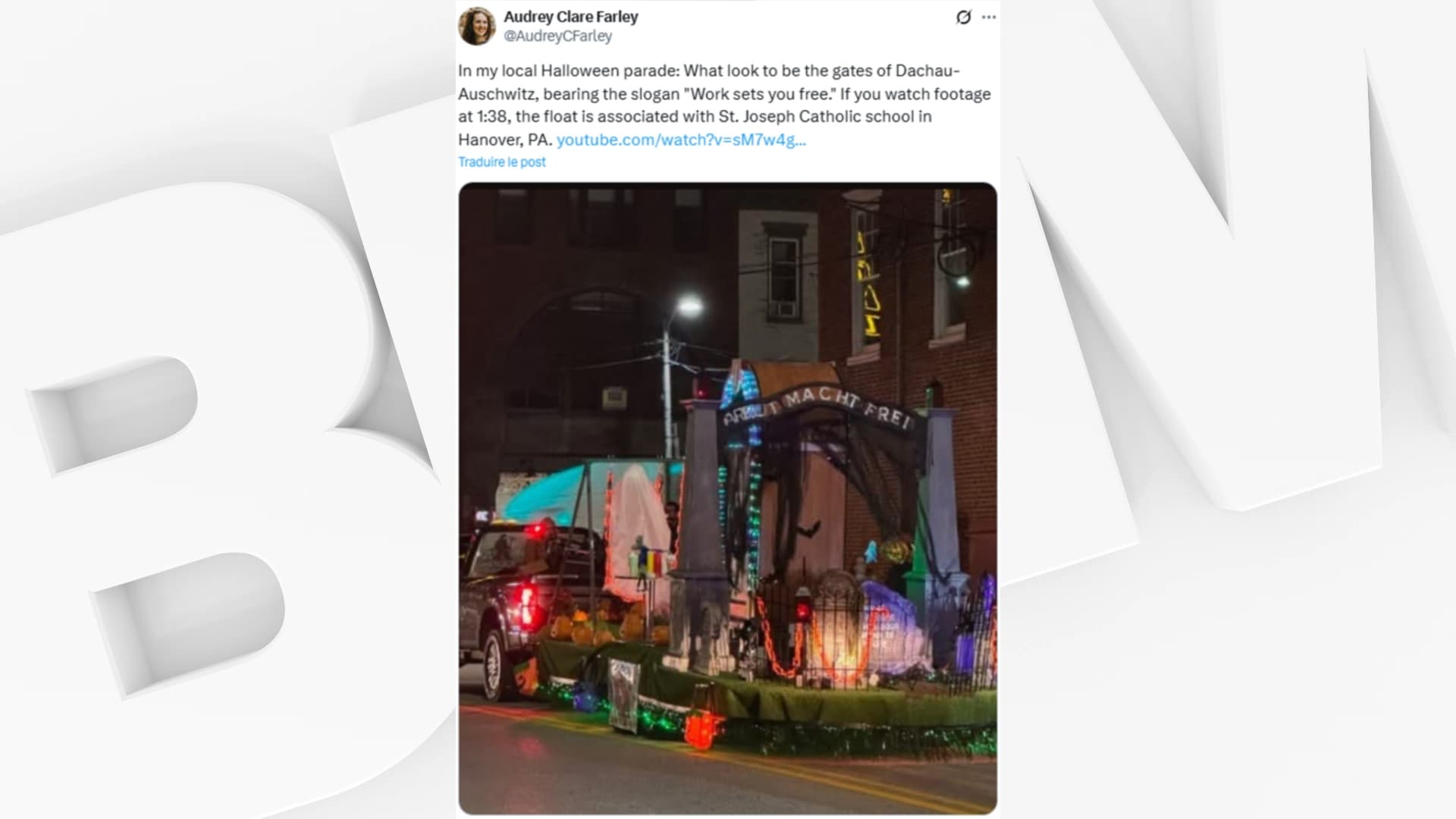 Un char d'Halloween imitant l'entrée d'un camp nazi crée l'indignation aux États-Unis