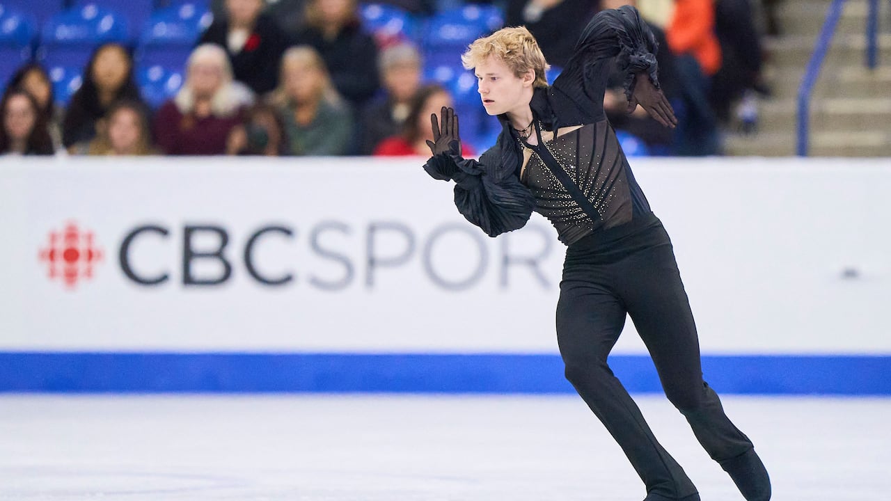 American 'Quad god' Ilia Malinin crushes the field to win Skate Canada ...