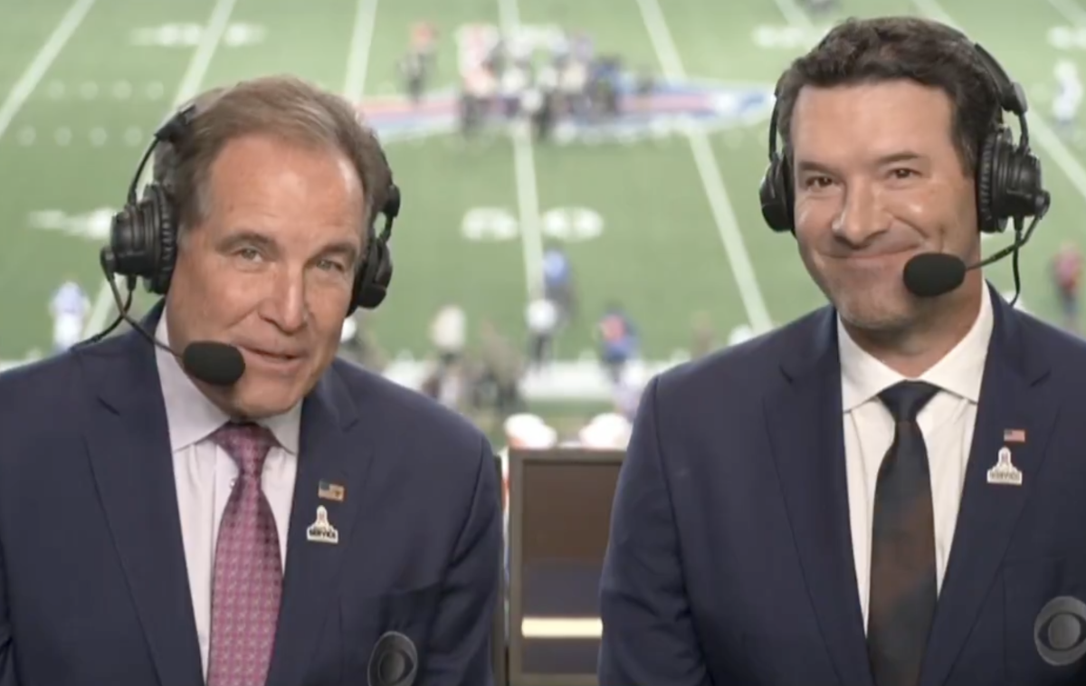 NFL fans claim Tony Romo is no longer CBS's No. 1 announcer