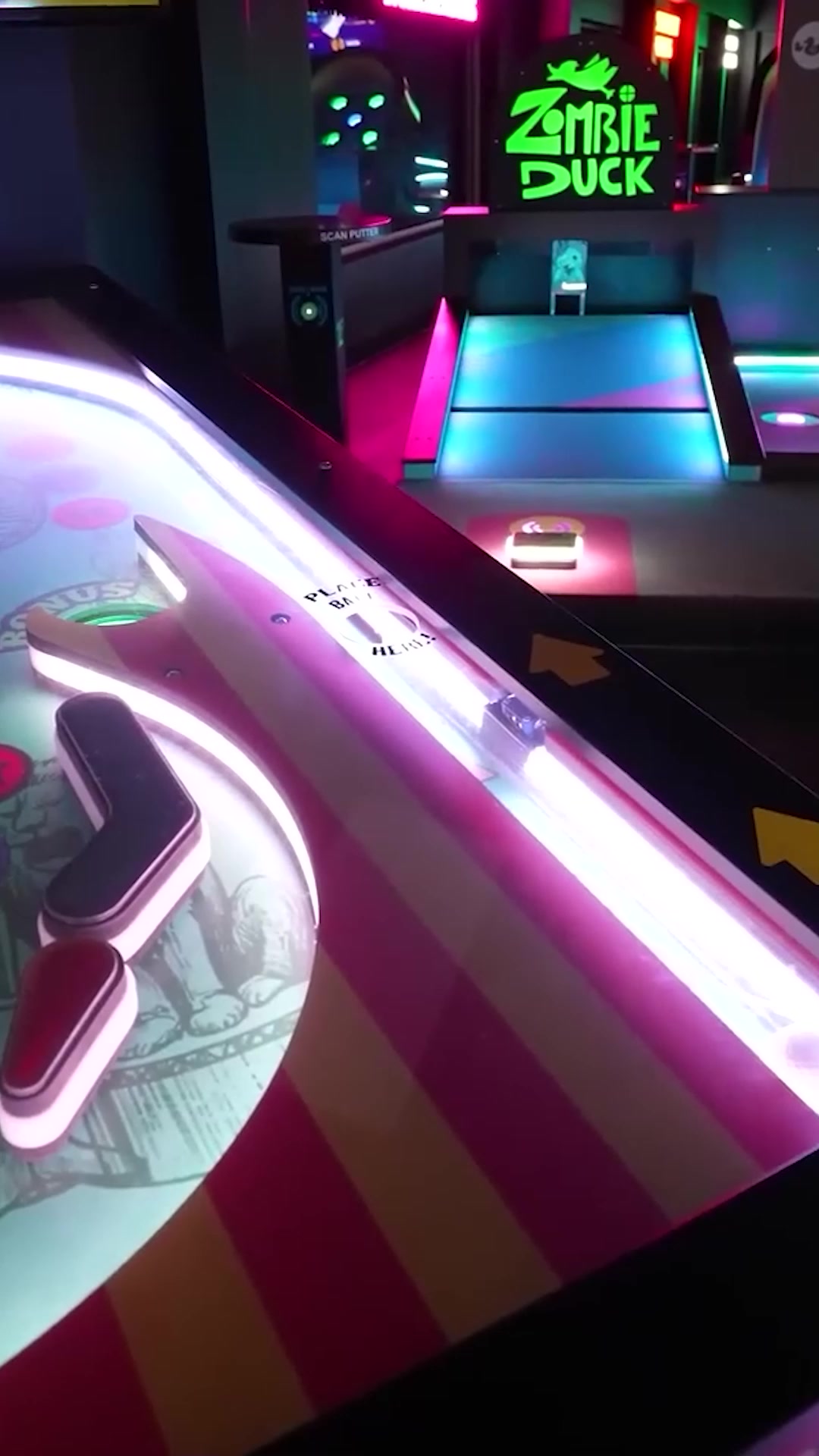 PINBALL MINI GOLF ?? #golf #golfing #golfer #golfswing #challenge #sports