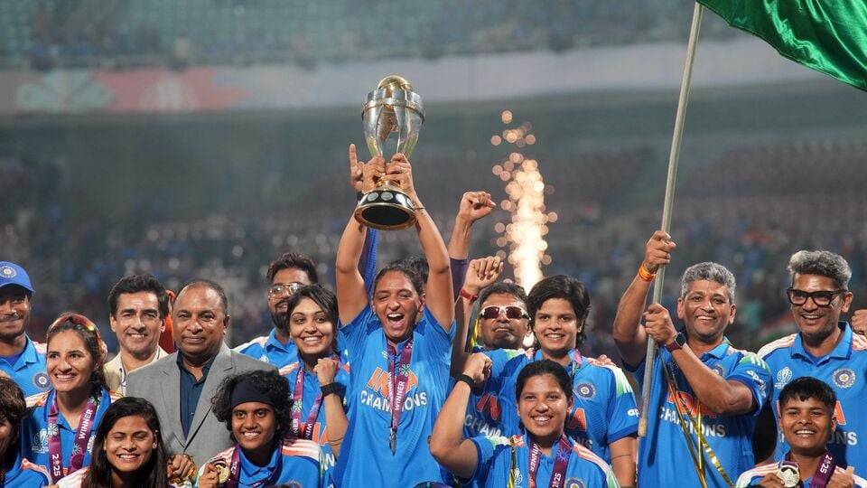 From fireworks to tricolour waves — India glows with pride as women’s ...