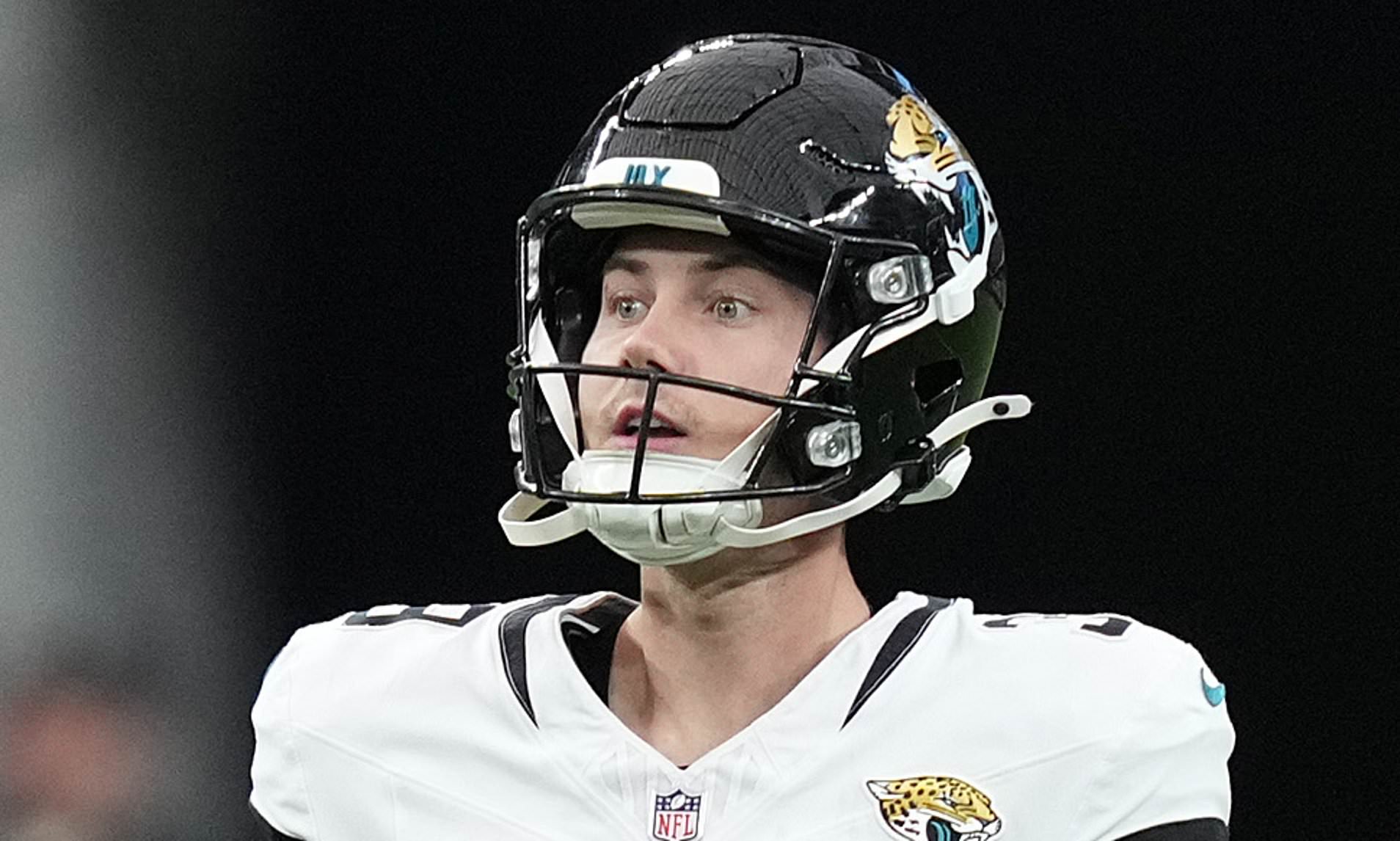 NFL fans left in awe as Jaguars' Cam Little kicks the longest field ...