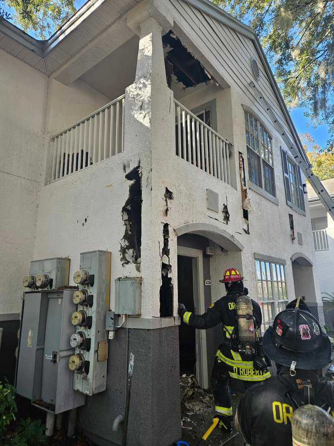 More than two dozen displaced after Orlando condo fire, officials say