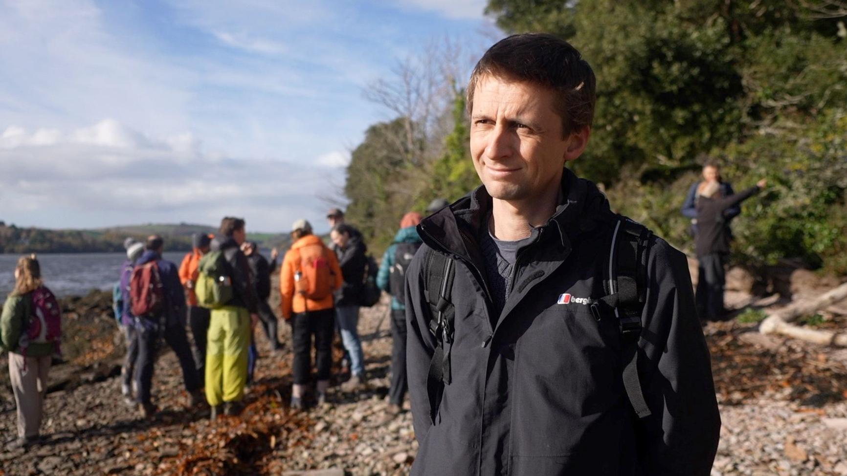 Walkers protest over riverbank access