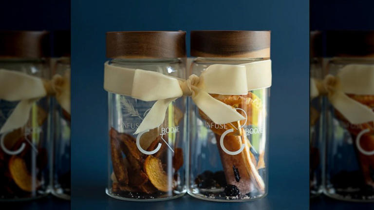 14 Unique Gifts For The Bourbon Connoisseur This Holiday Season