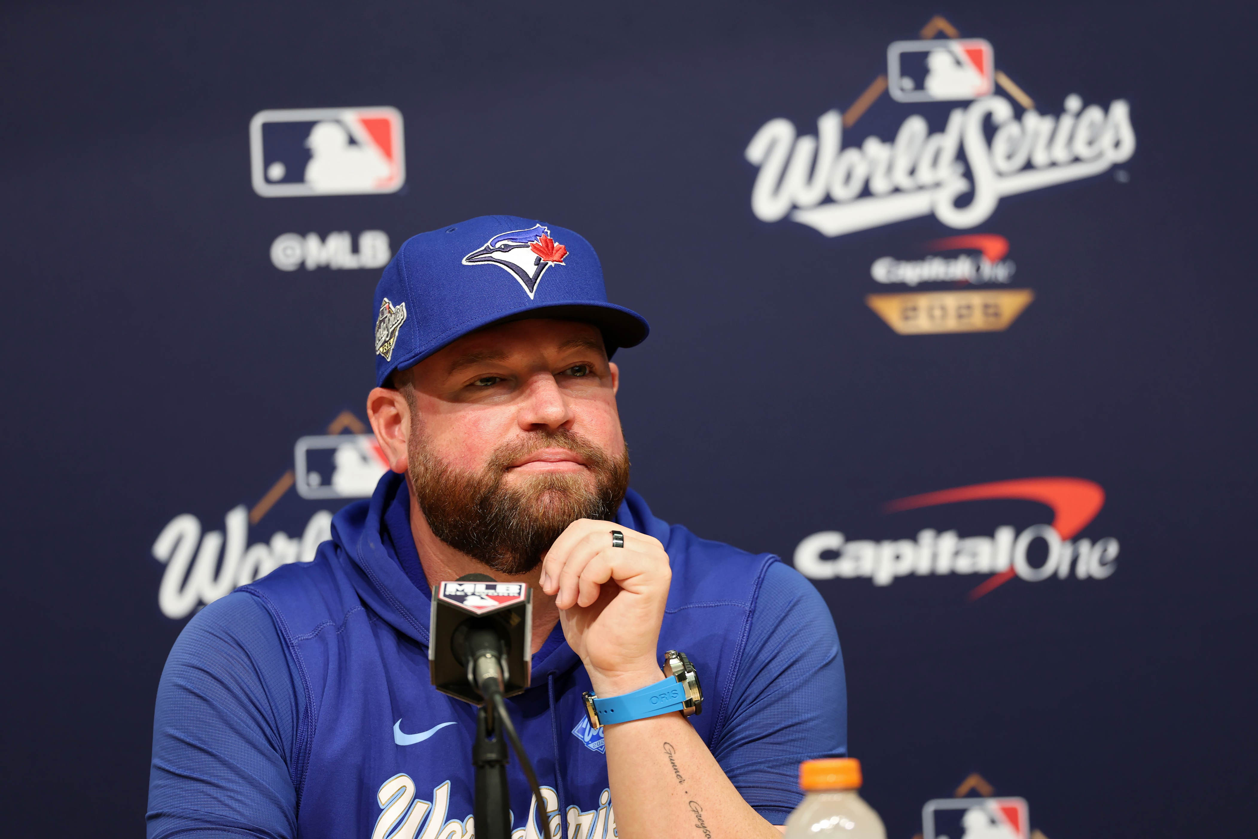 Blue Jays manager has blunt one-word response when asked about Dodgers