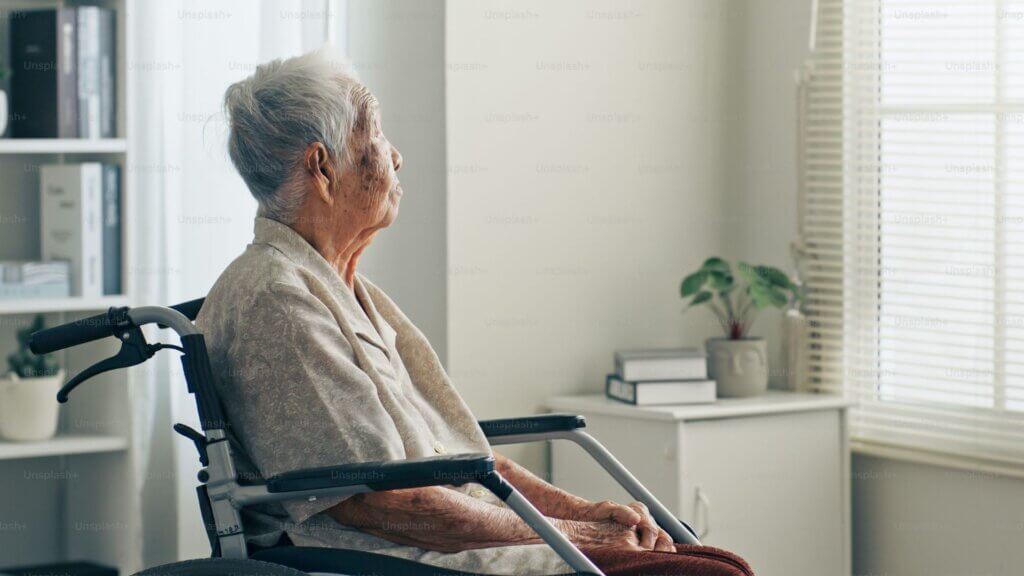 The Nighttime Behavior Closely Linked to Dementia