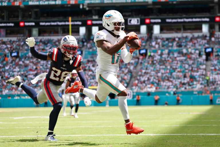 Giants’ draft capital demands for Jaylen Waddle has ballooned to absurd ...