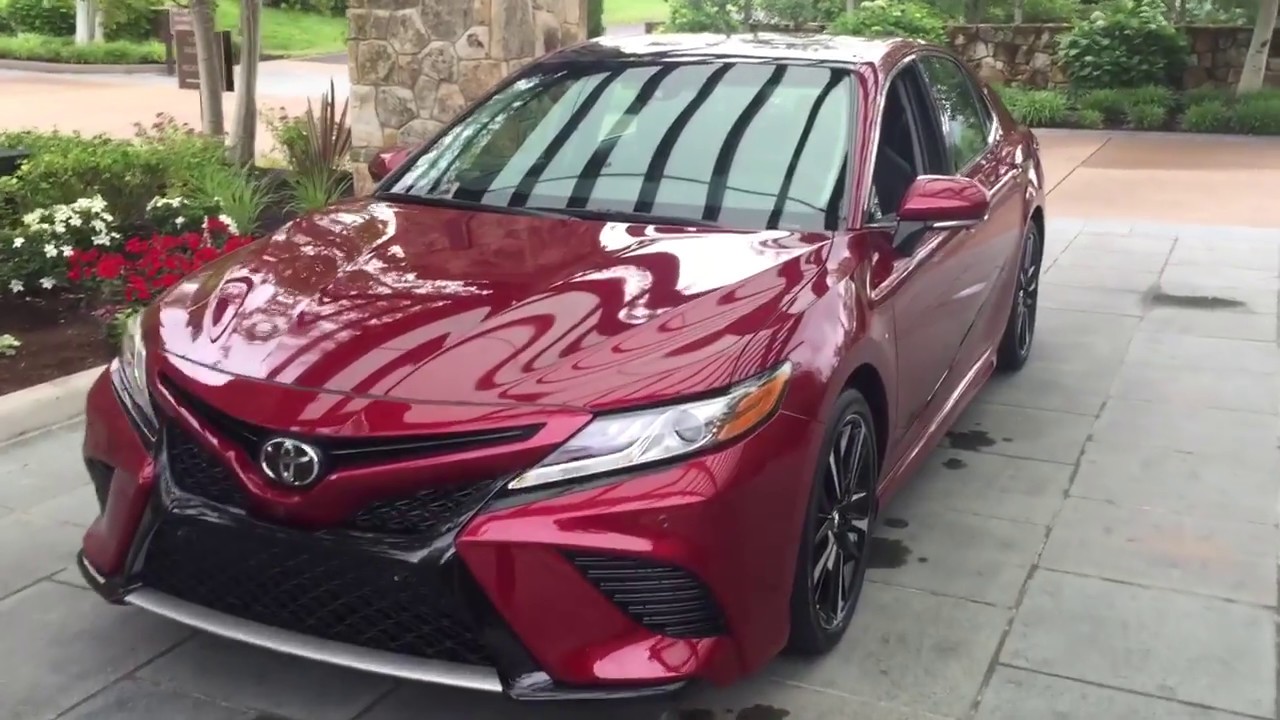 Toyota Camry 2018 - encendido
