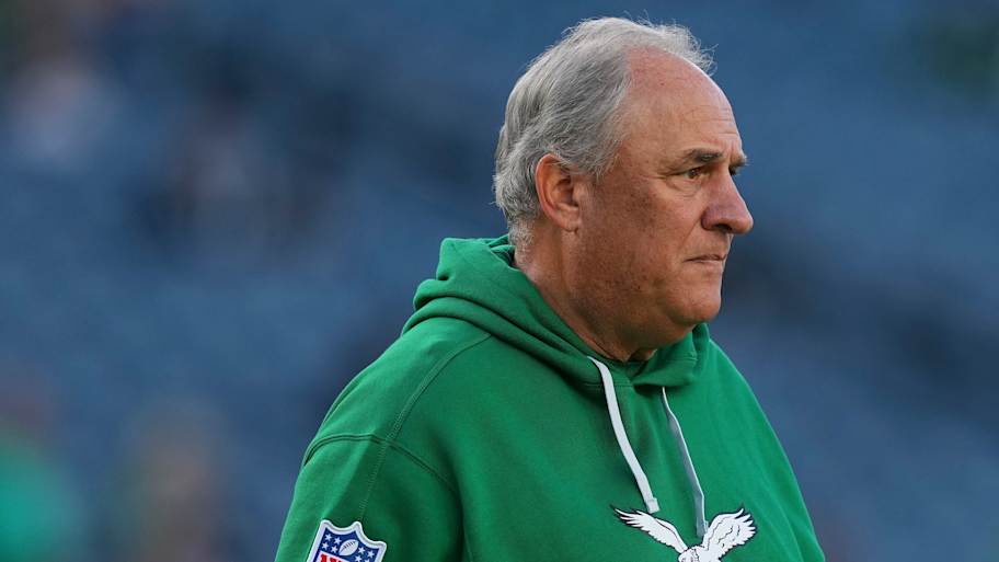 Vic Fangio faces impossible decision exiting the Eagles' bye week