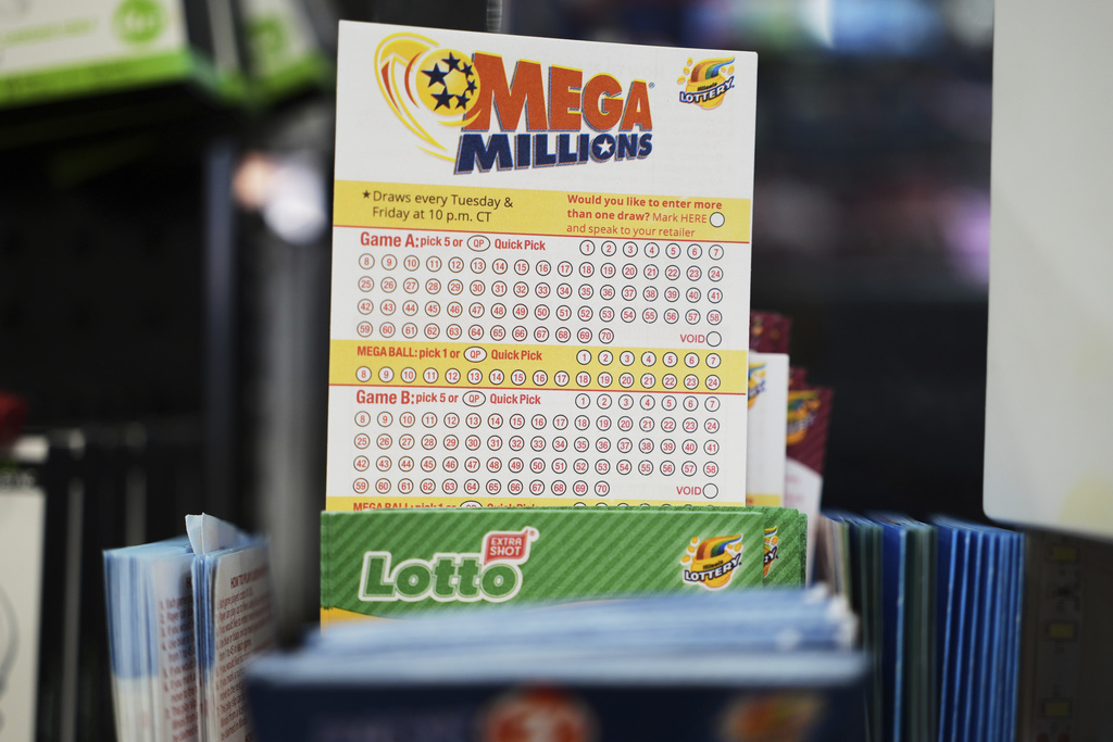 Mega Millions jackpot soars to $800 million with no winner since June