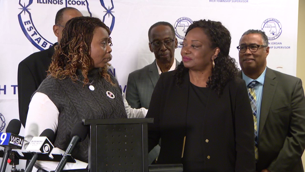South suburban Chicago woman welcomed home after being stranded in ...
