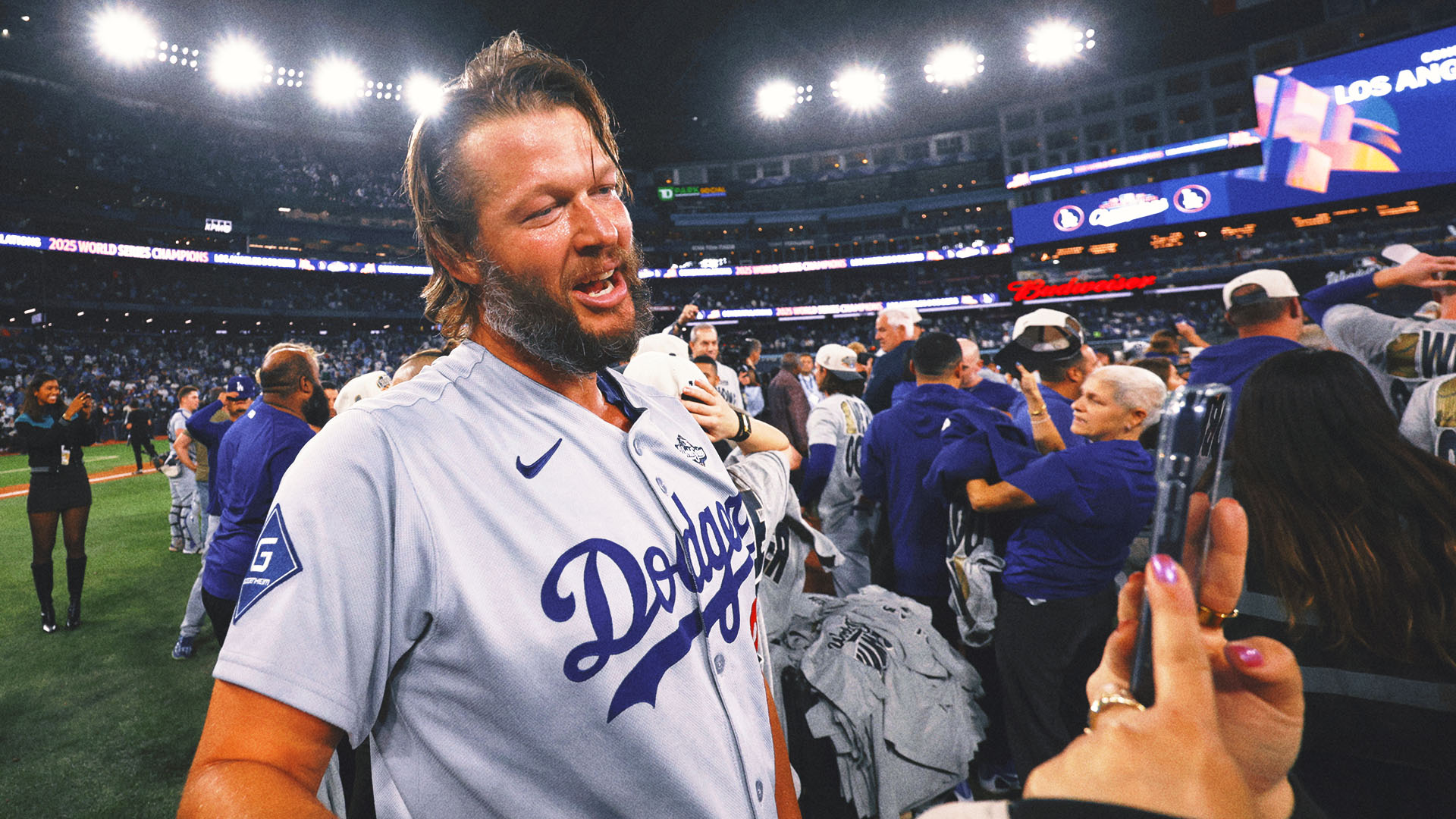 Clayton Kershaw Didn't Realize the Dodgers Won the World Series After ...