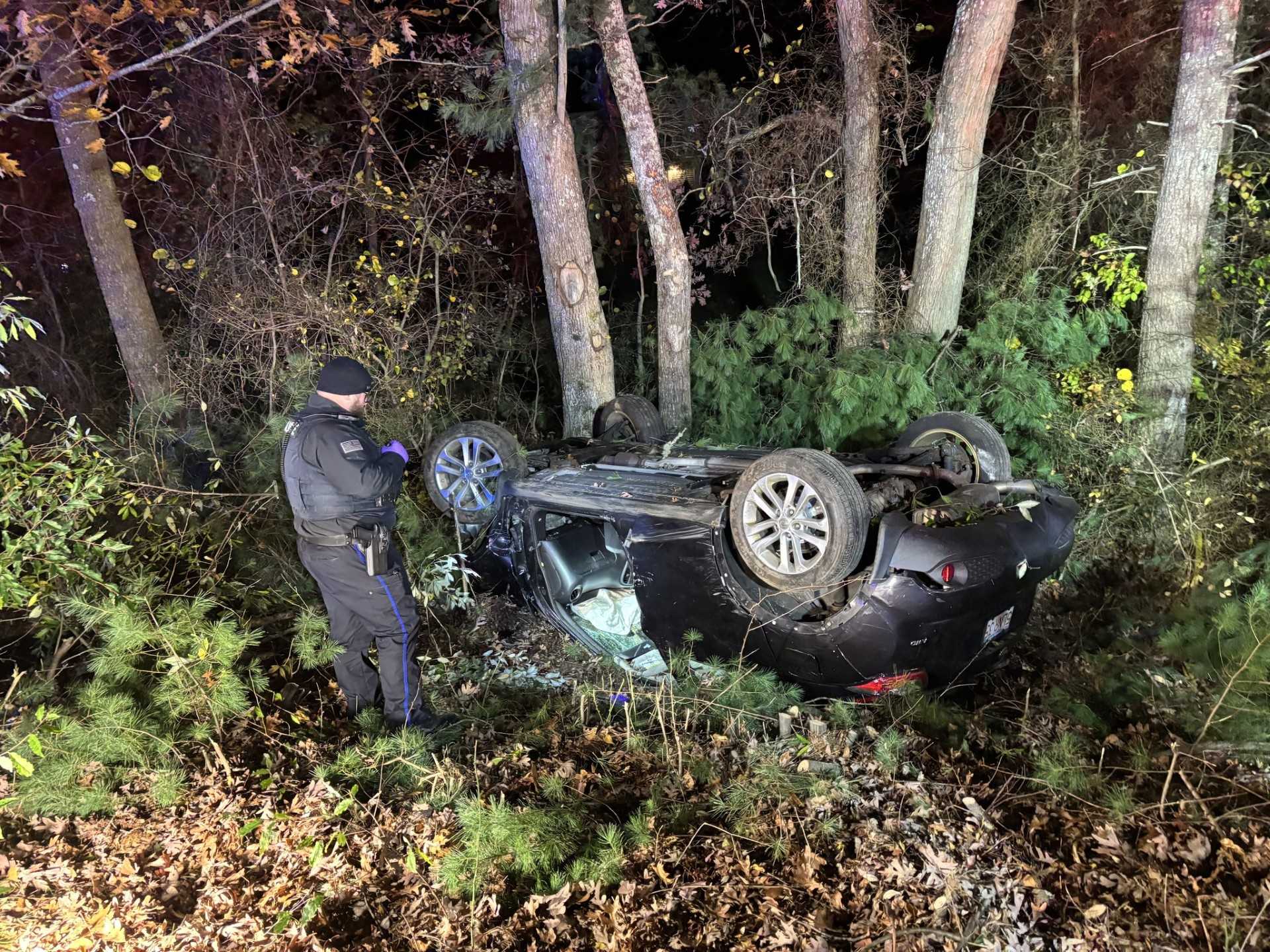 2 injured in Halifax, Mass., rollover crash