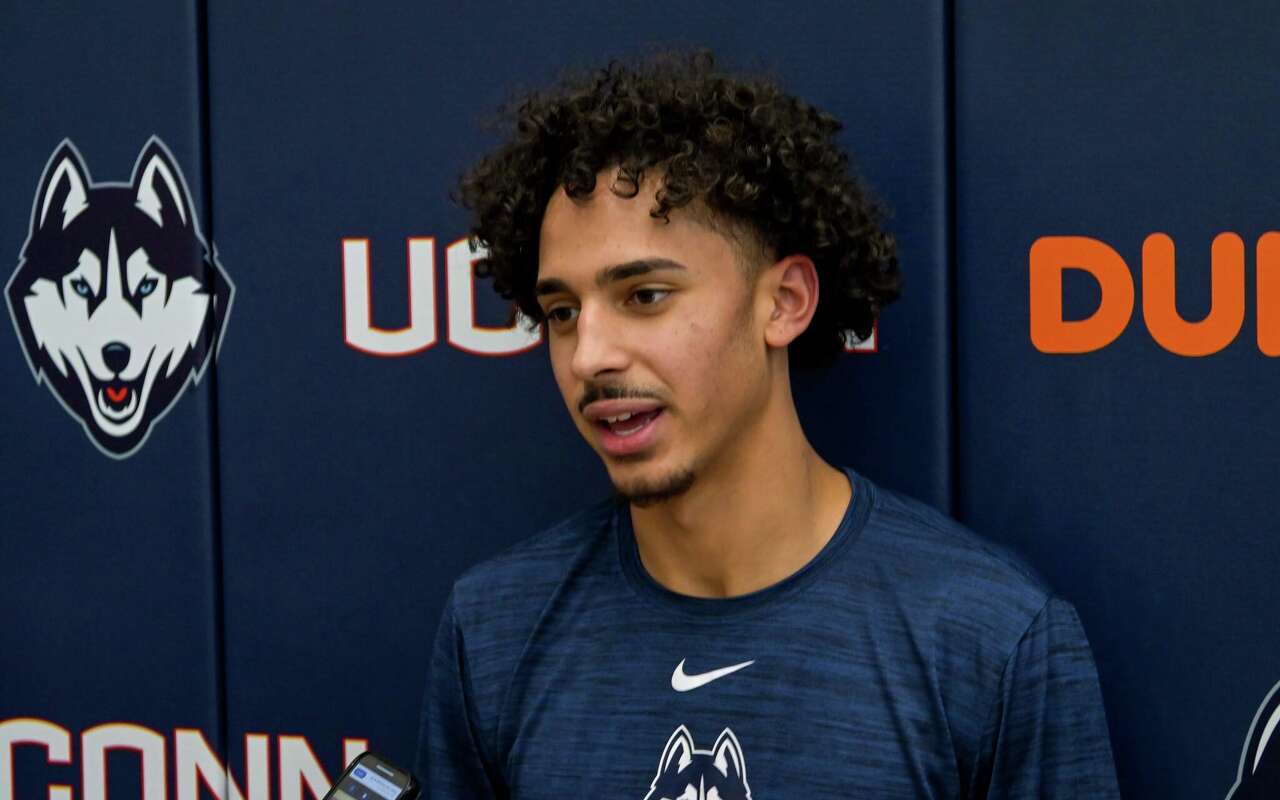 What Jayden Ross can bring to UConn men's basketball this season