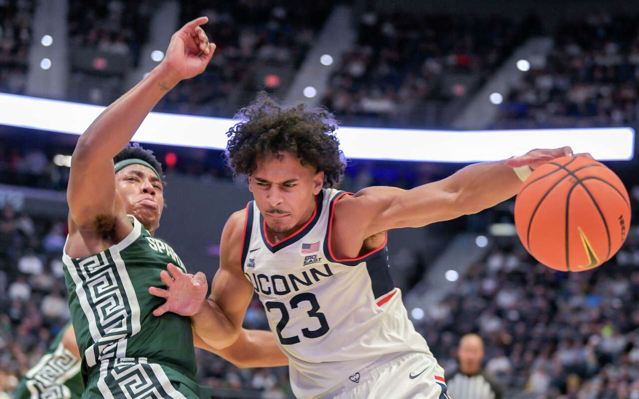 What Jayden Ross can bring to UConn men's basketball this season