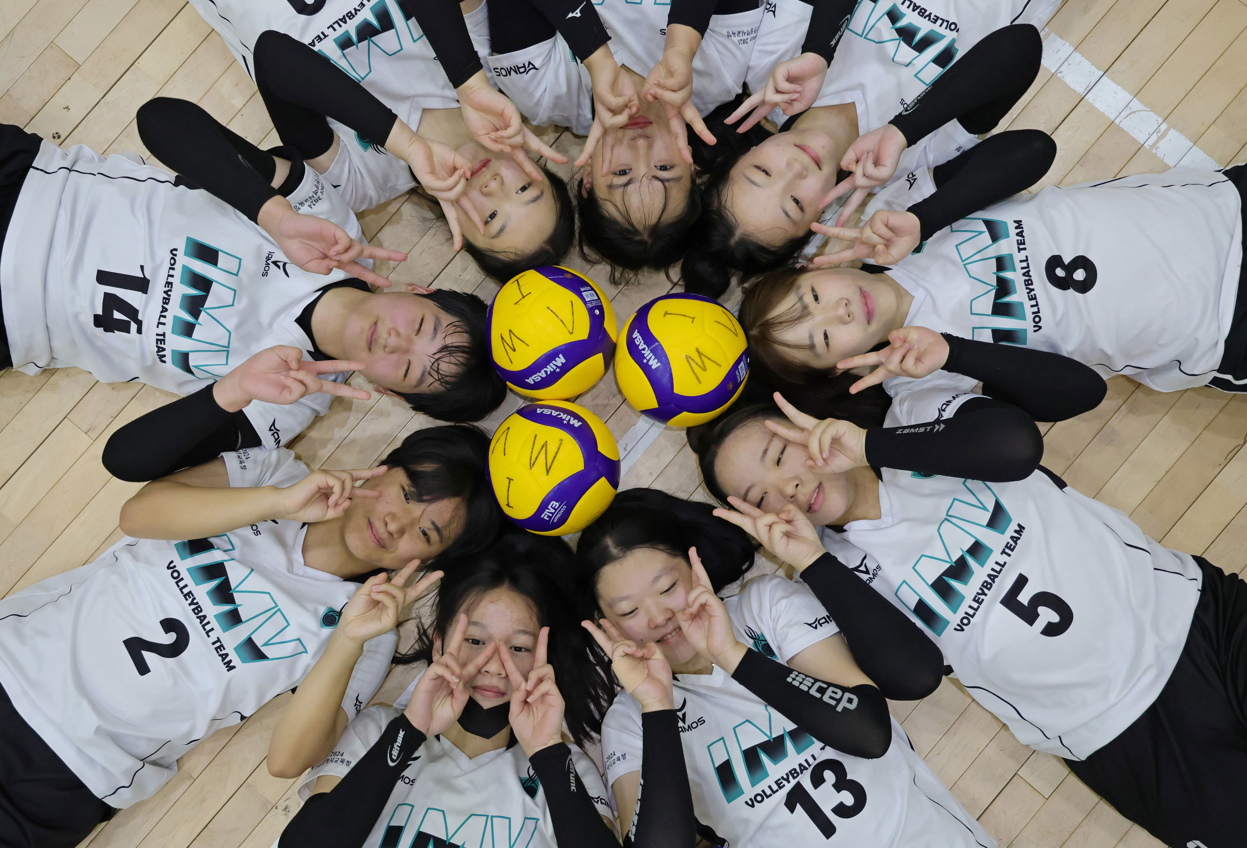 Songgok Girls’ Hockey Team Secures Second in Division League