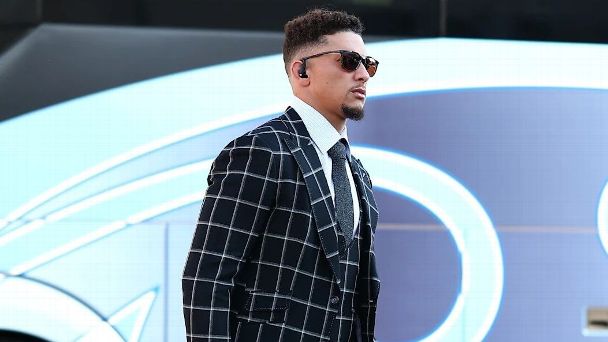 NFL Week 9 best arrivals -- from Patrick Mahomes to Mack Hollins