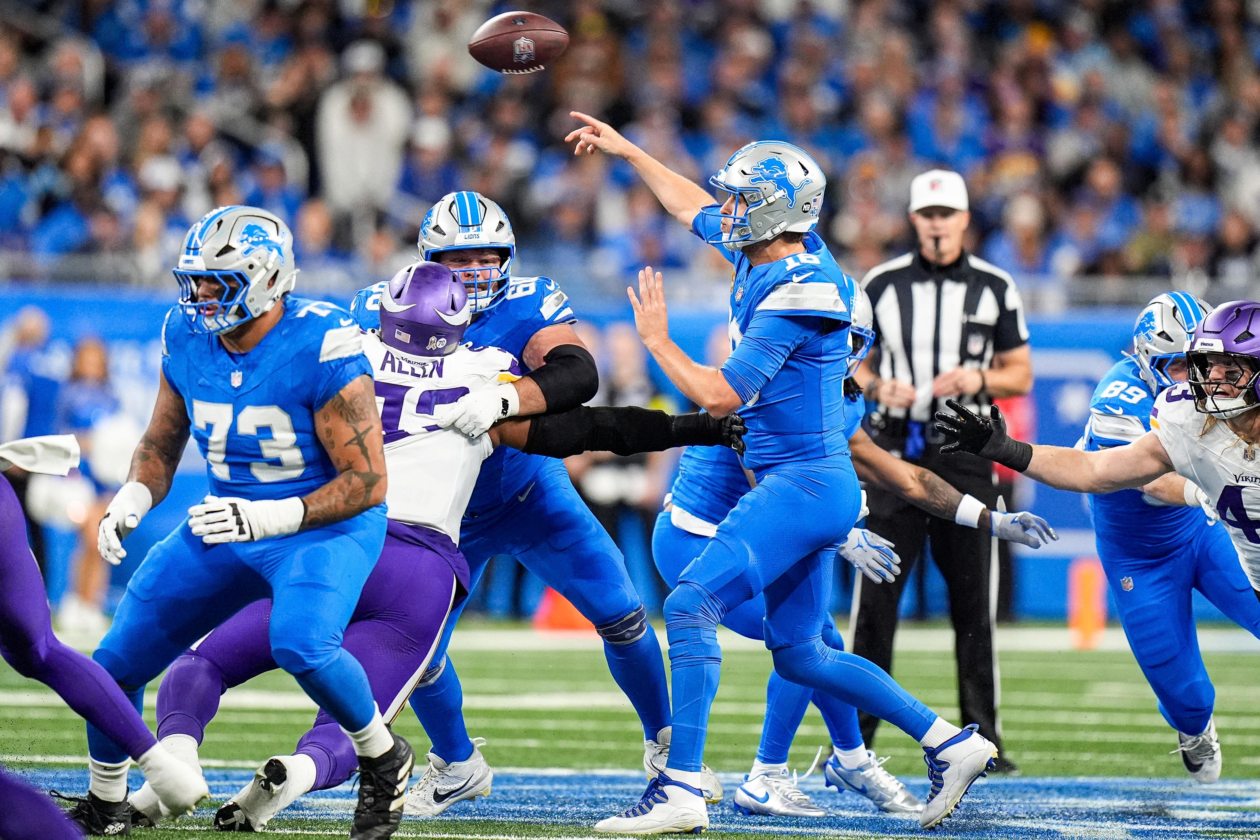 Lions vs Vikings Christmas game prediction, key matchups, who has edge