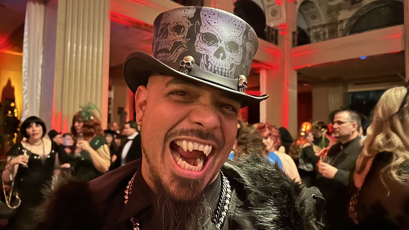 Exclusive: Inside the sold-out Anne Rice Vampire Ball in New Orleans