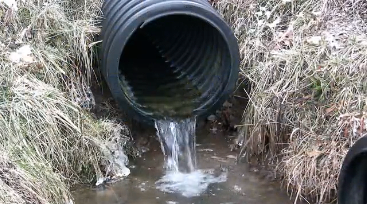 Toddler Falls 50 Feet Down a Narrow Pipe – What His Friends Do Next Is ...