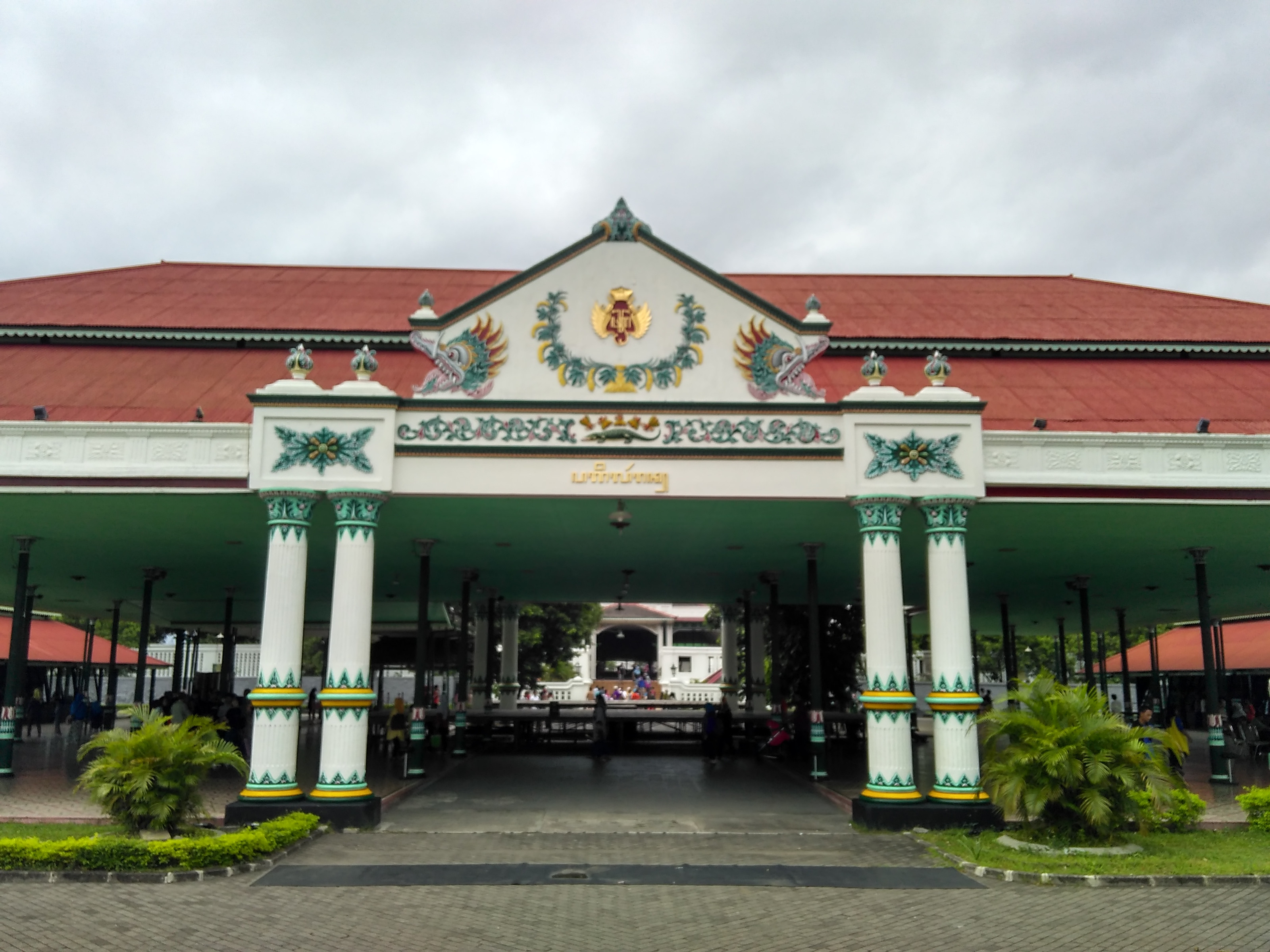 Duka Keraton Yogyakarta Atas Wafatnya Paku Buwono XIII