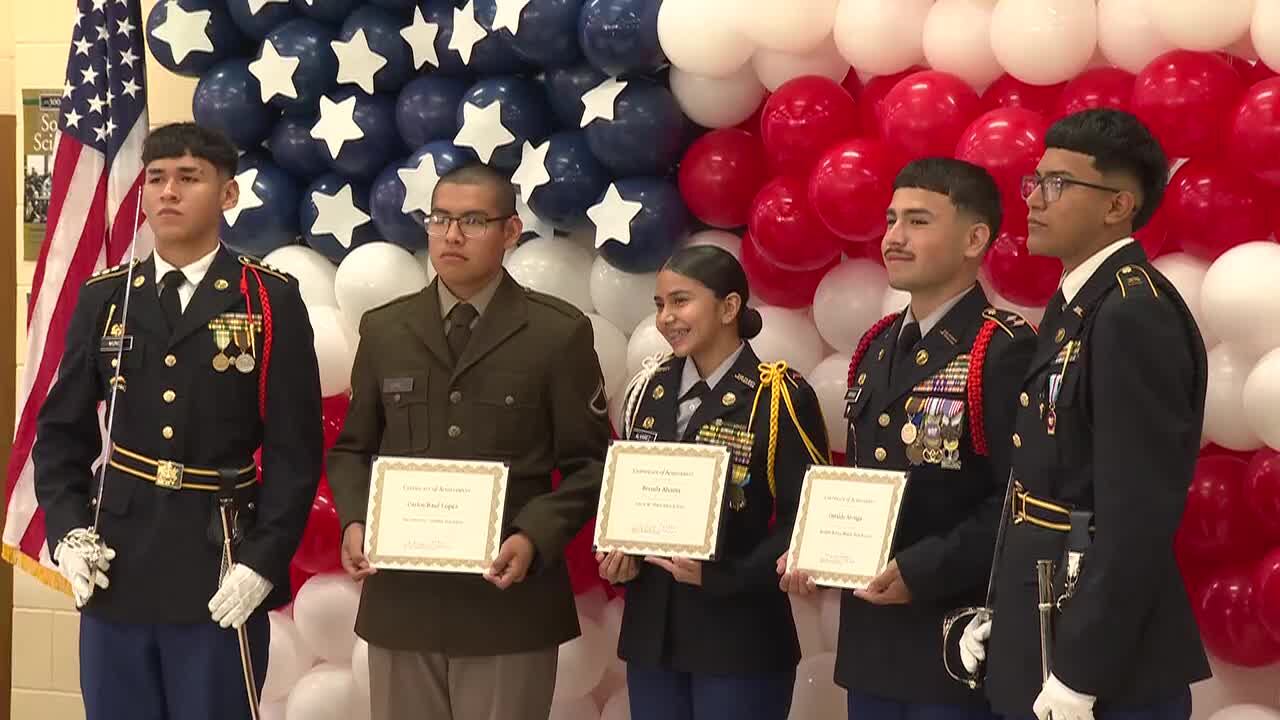 Three LISD students receive JROTC achievement awards