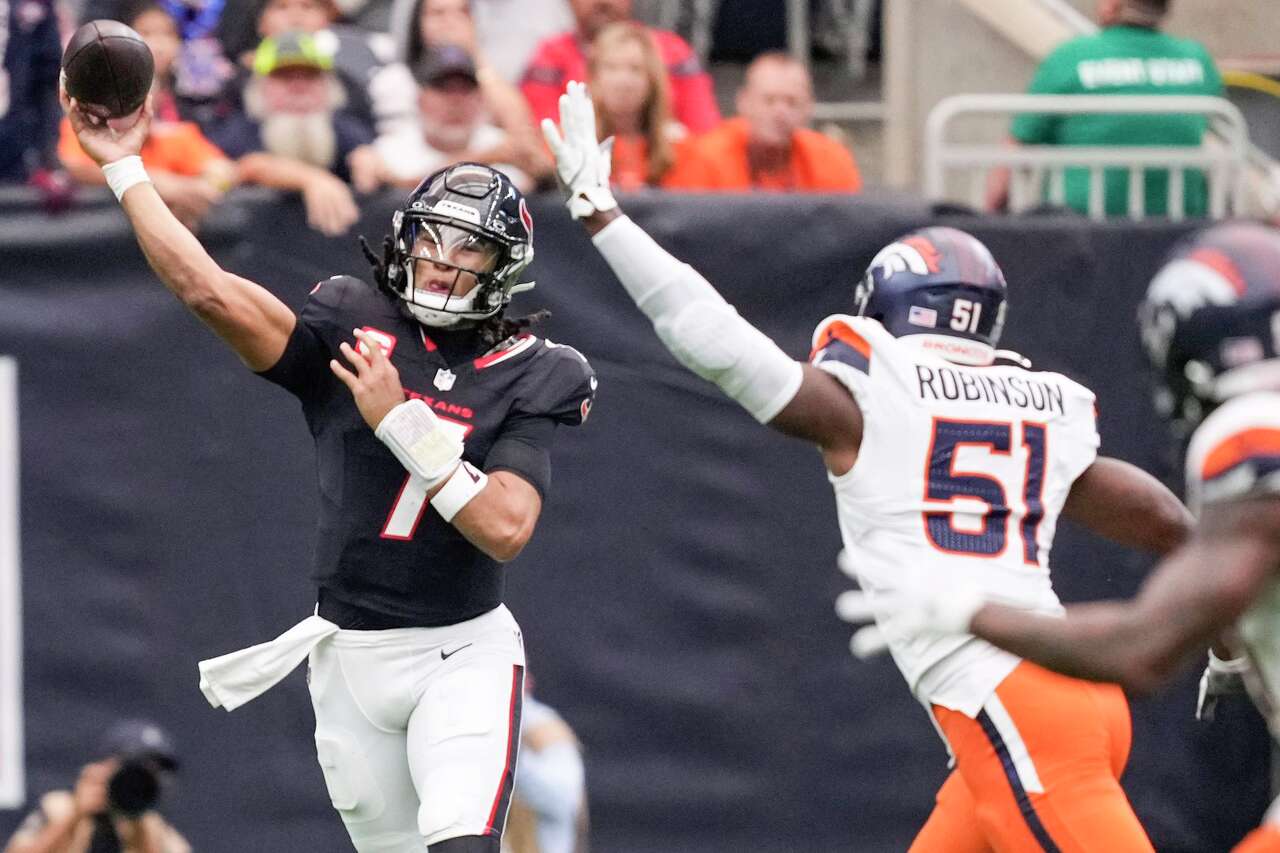 Texans struggle on offense in loss to Broncos. And now C.J. Stroud is hurt