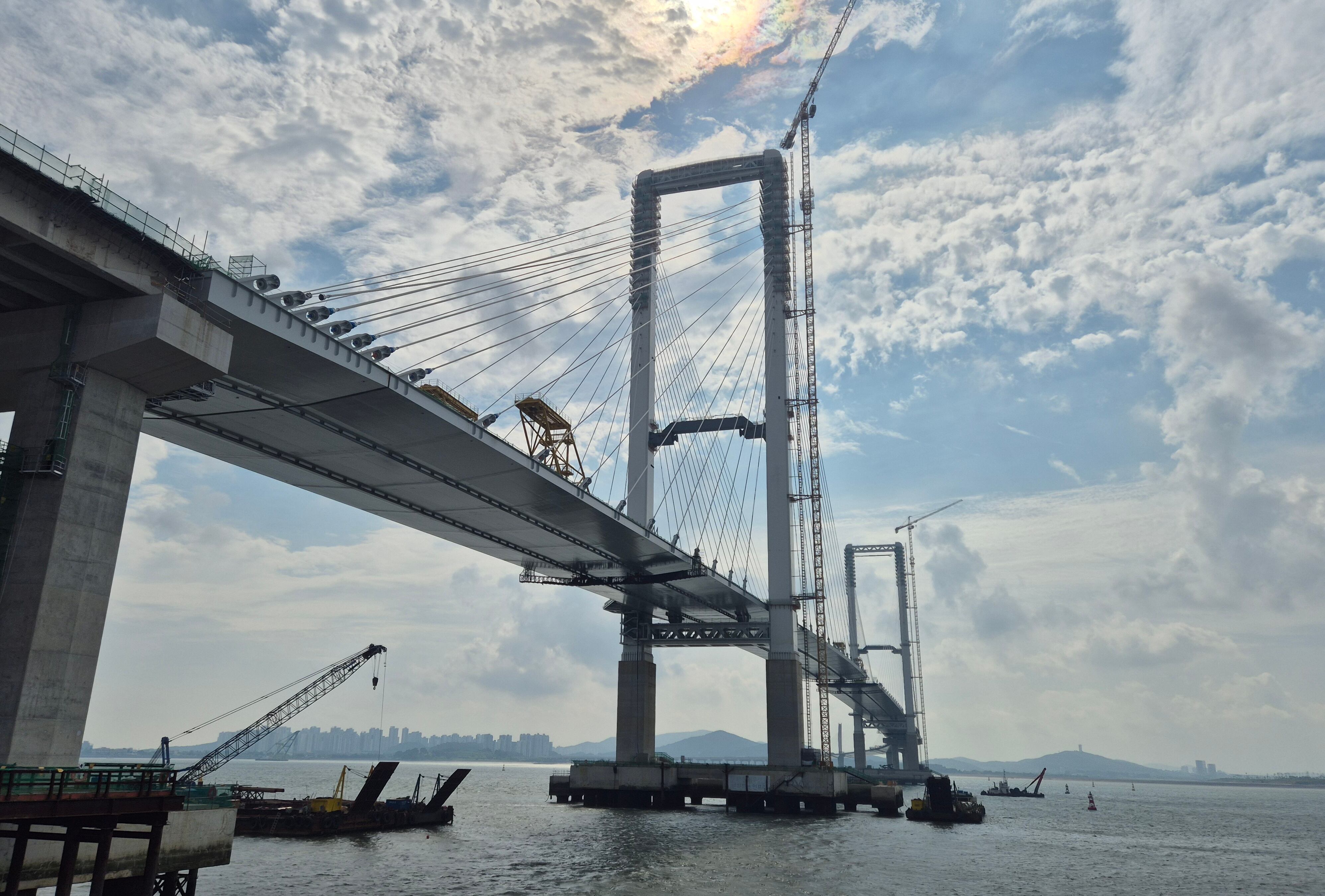 Incheon Third Land Bridge Observatory Certified World’s Highest Maritime