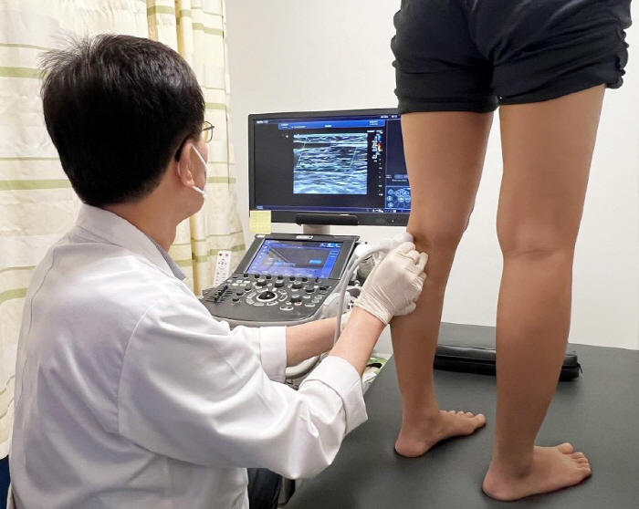 My legs are numb, pain, I thought it was a disc...Awareness of women in ...