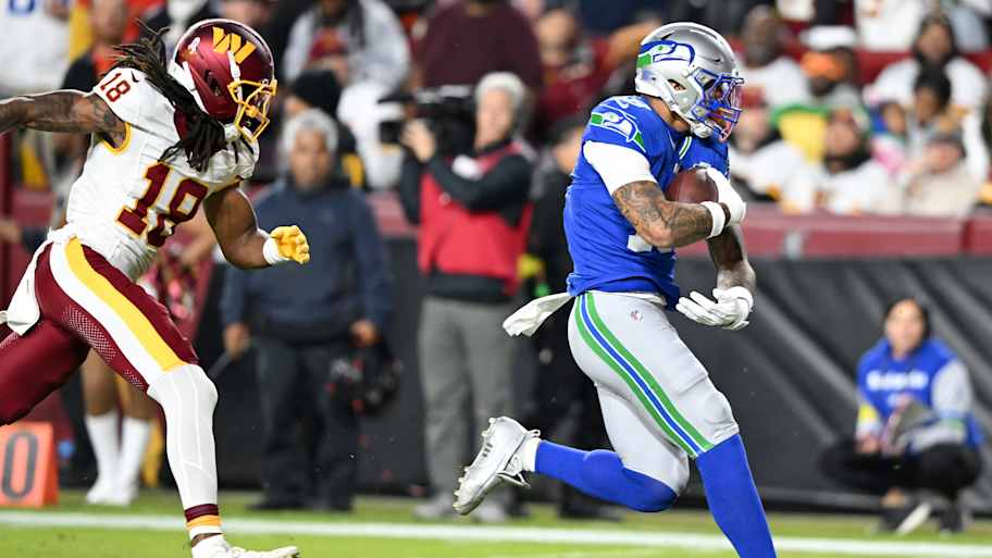 Seahawks’ emerging pass-catchers deliver statement primetime performance