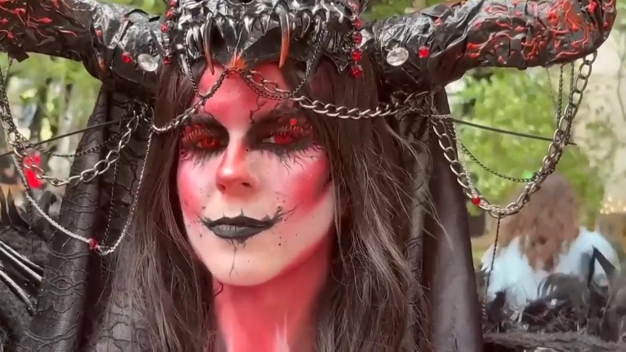 Hundreds march through São Paulo for annual Zombie Walk