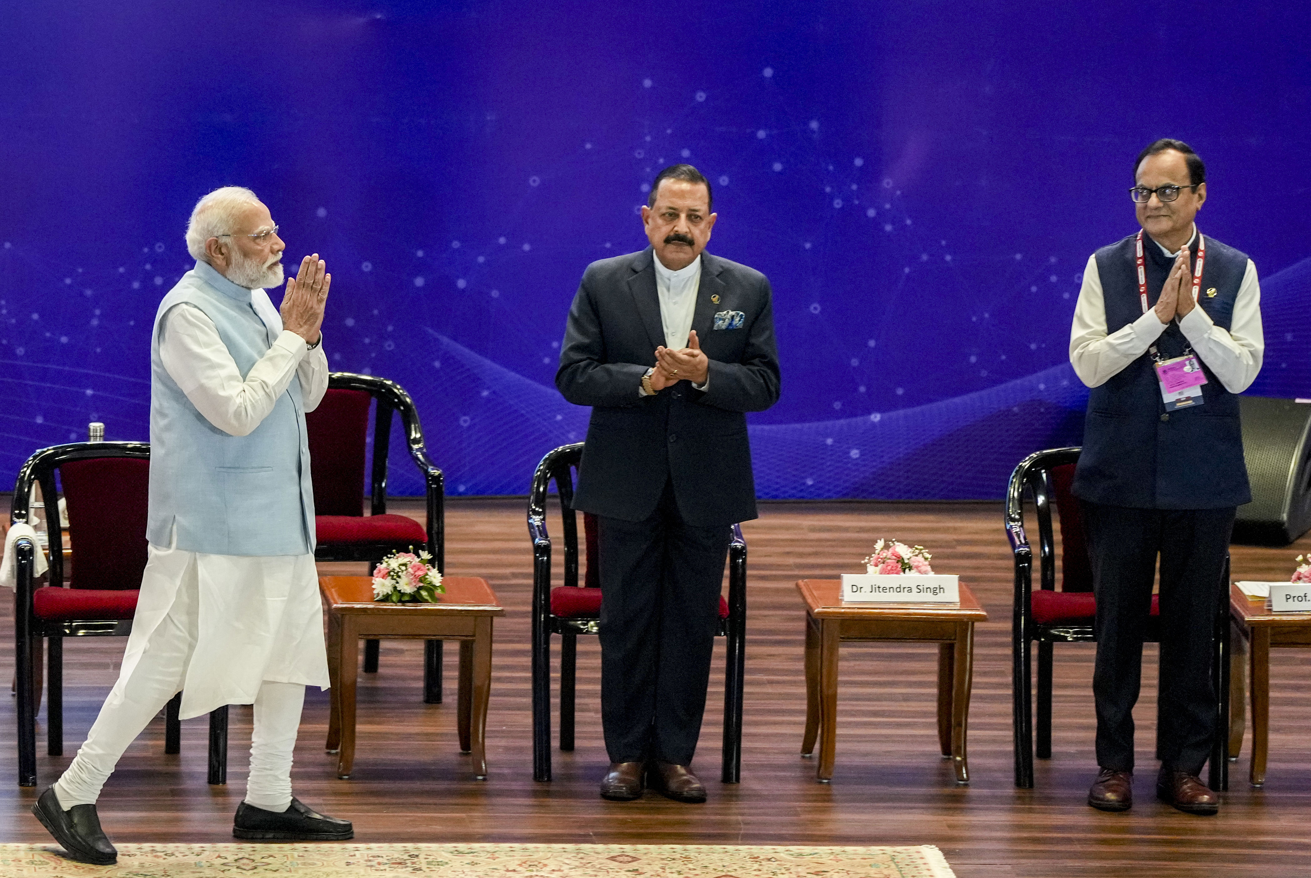 India backing high risk, high impact R and D projects: PM Modi