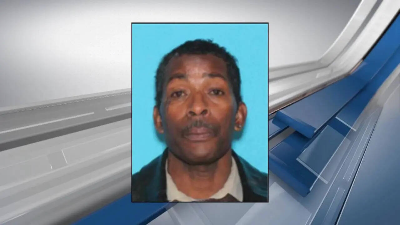 Who is Bobby Michael Dennis? Suspect at Large After Shooting Police ...