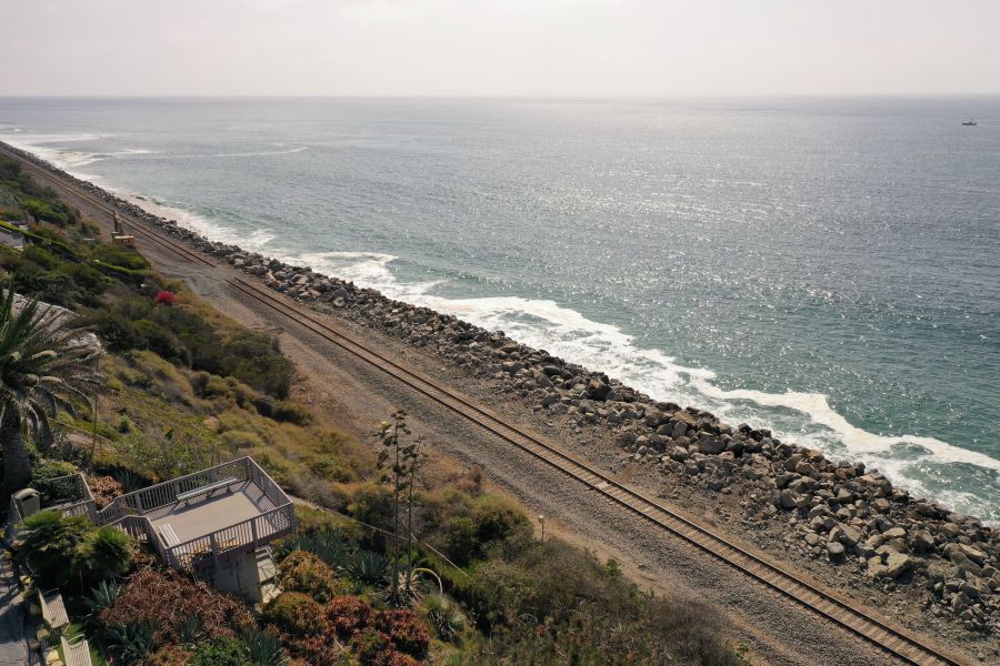 Surfrider report warns of imminent loss of California beaches