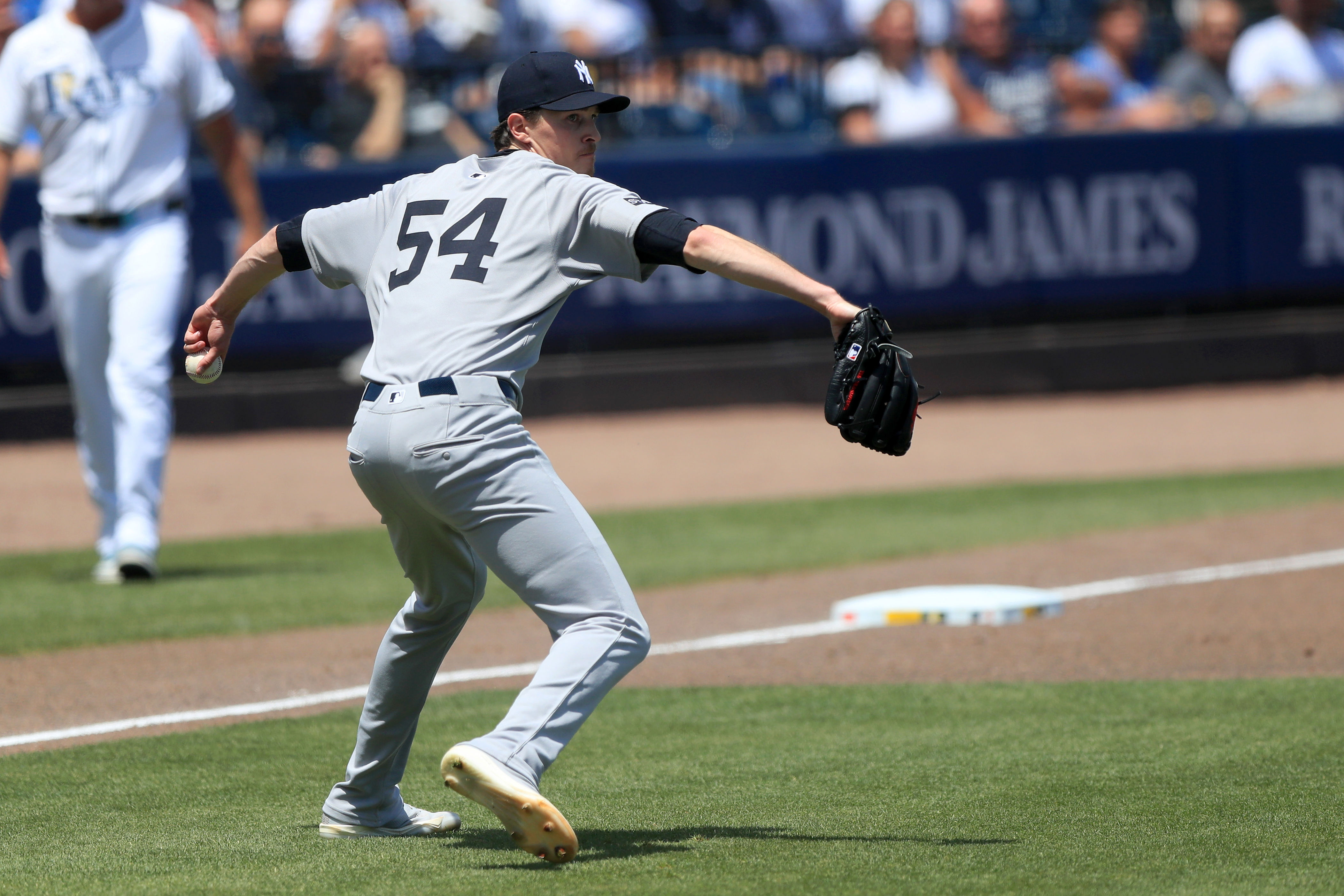 Max Fried wins 2025 AL Gold Glove Award