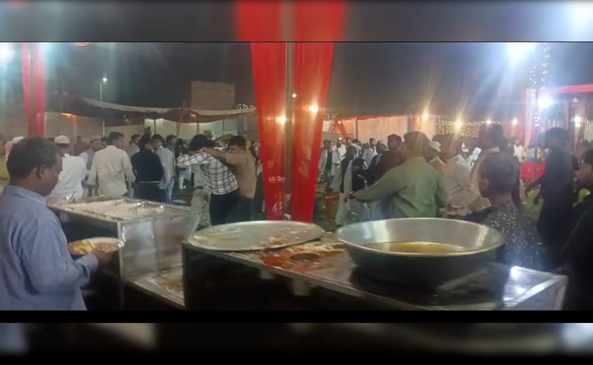 Video: For Chicken Fry At UP Wedding, Huge Brawl Between Groom, Bride's ...