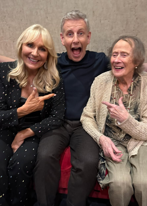 Miriam O'Callaghan shares rare picture with all eight of her children