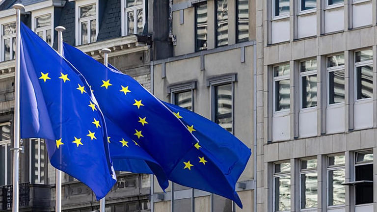 Dlaczego Europa potrzebuje strategii na przetrwanie w 2026?