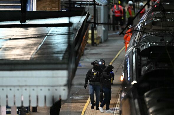 Huntingdon train stabbing suspect 'tried to kill at a London station ...