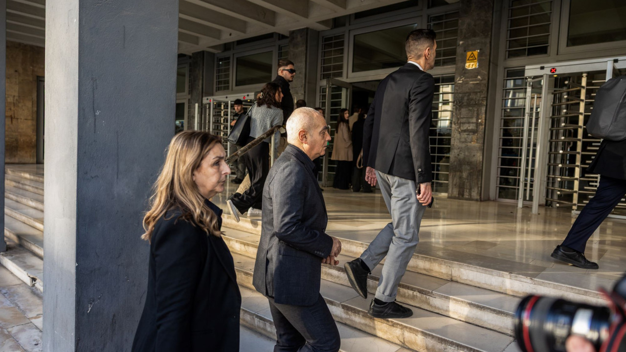 Γονείς Άλκη Καμπανού για την αναβολή της δίκης: «Τα ισόβια τα πήρα εγώ ...