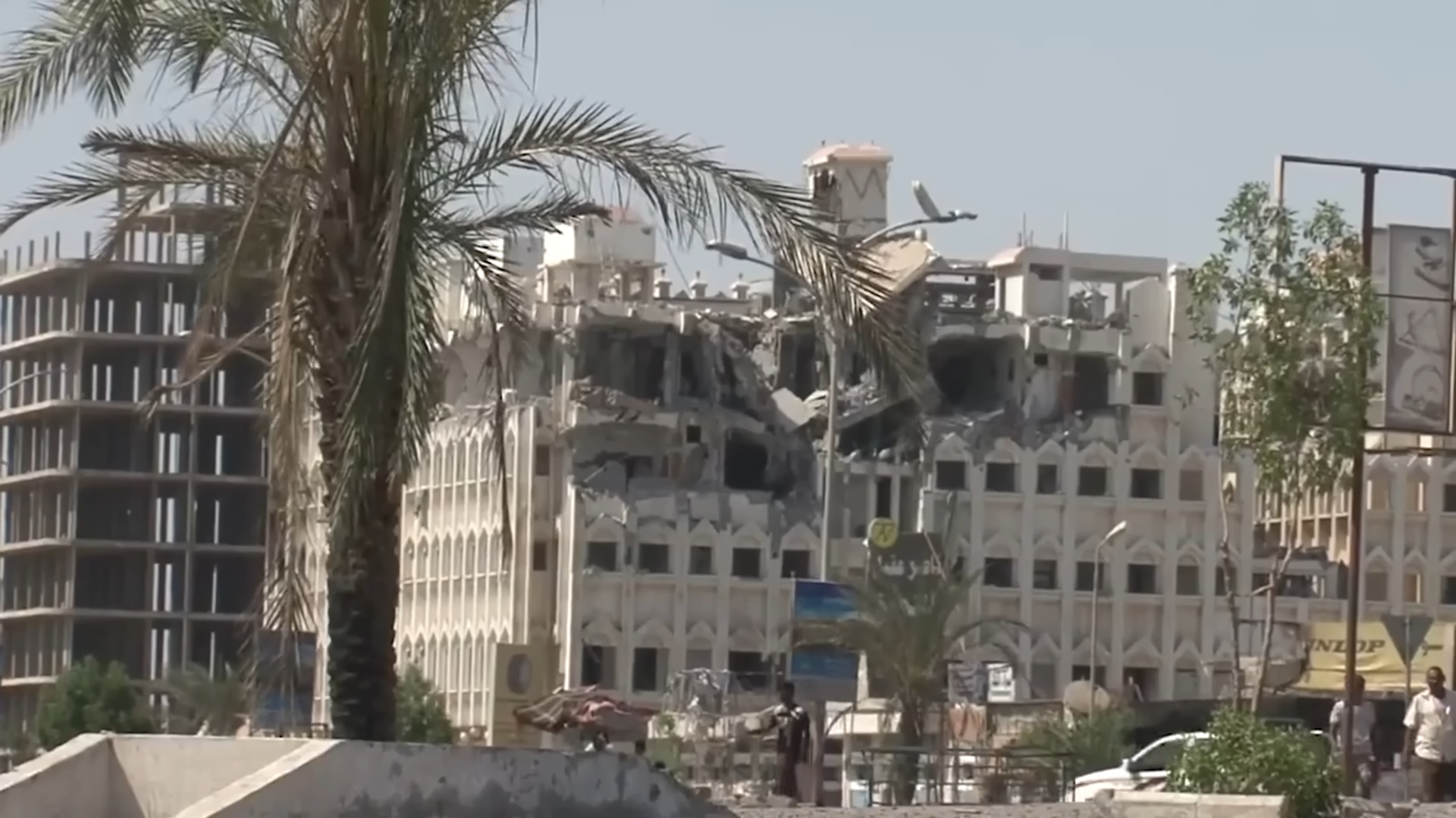 8 years of siege has trapped two million civilians in Taiz