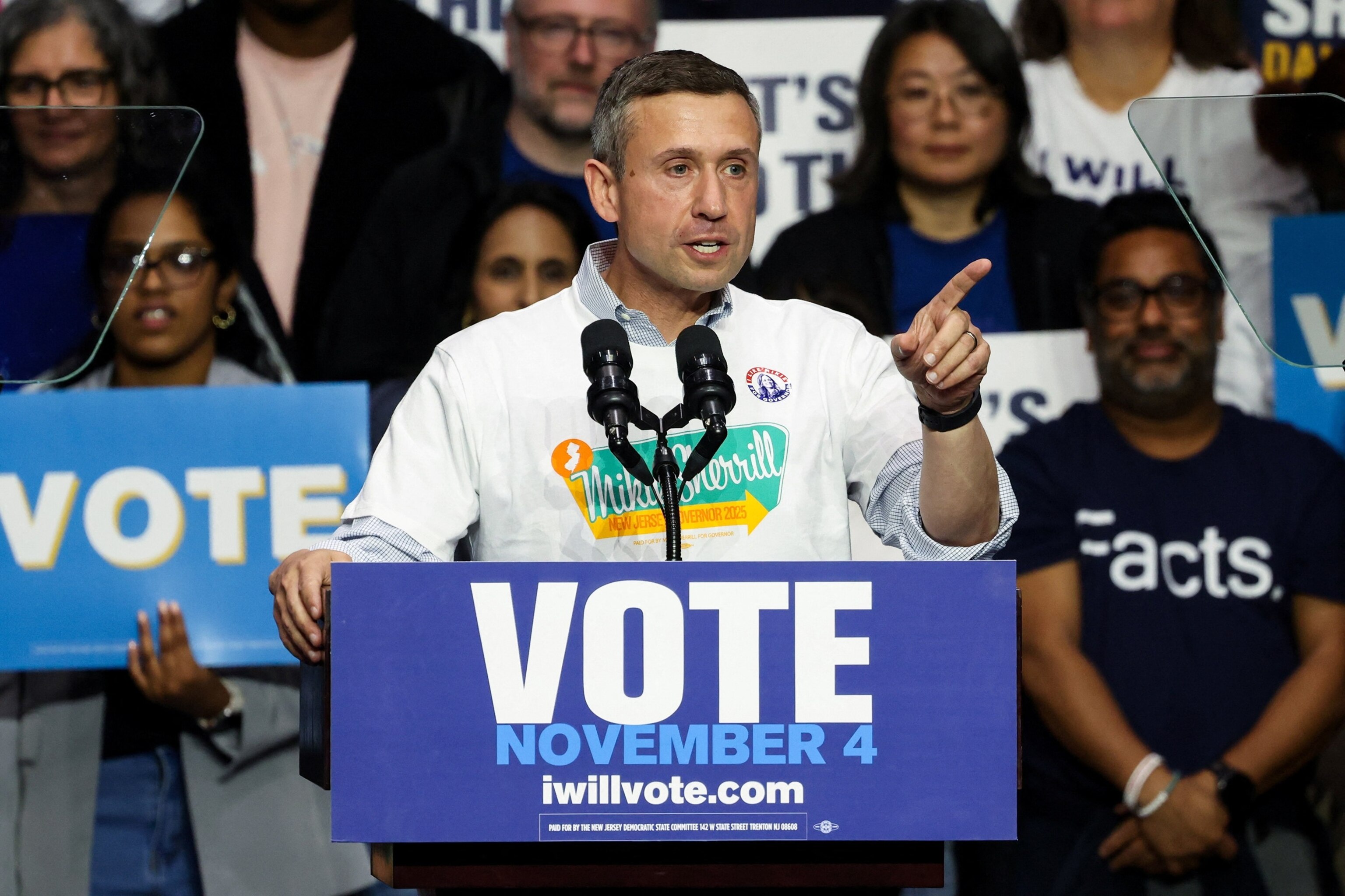 Democrats lean into fighter persona as party rebuilds ahead of 2026 ...