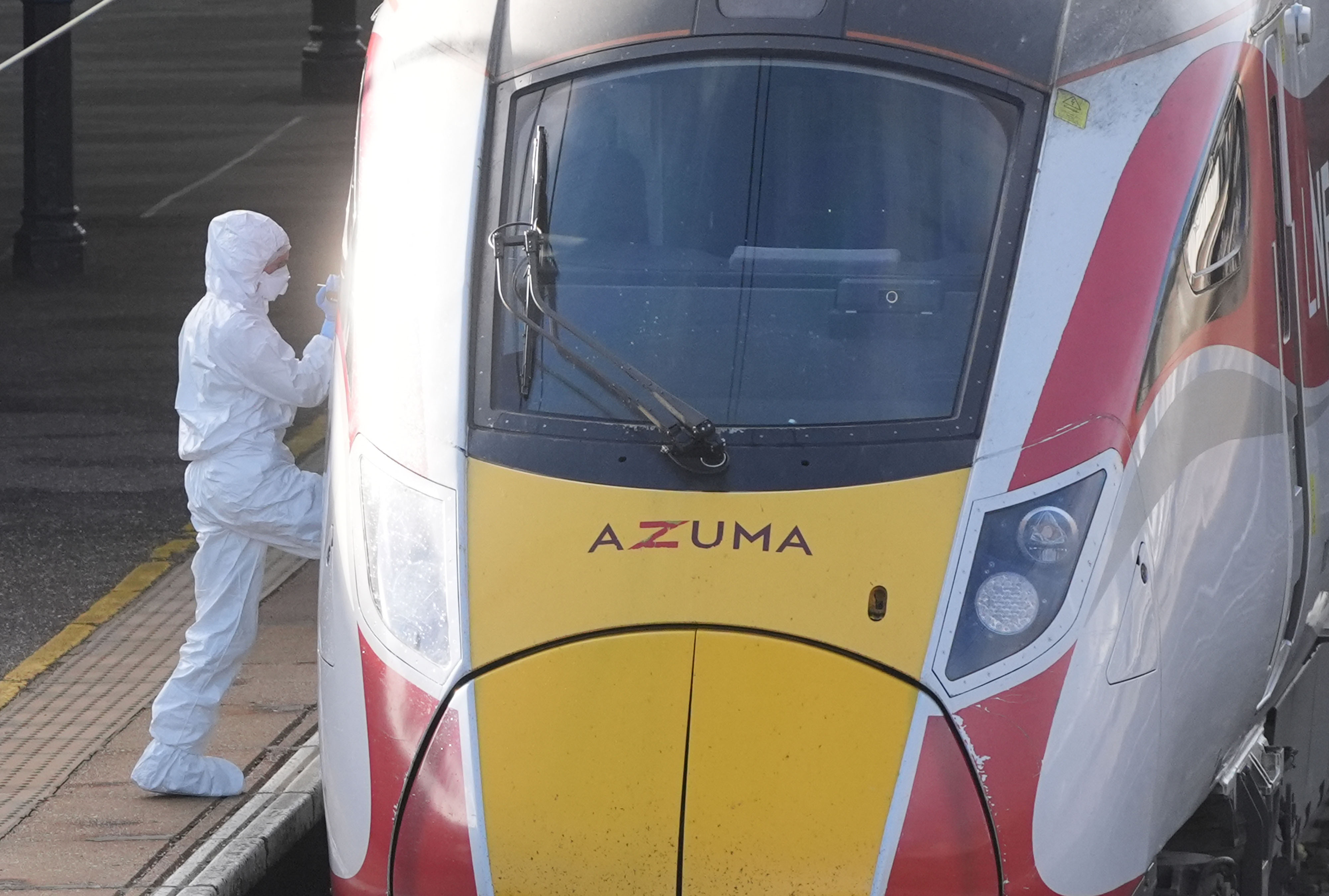 Train hero in critical but stable condition, Transport Secretary says