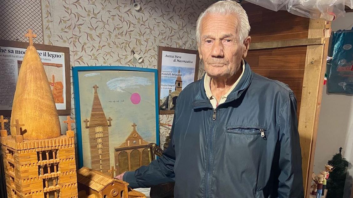 “Beppino”, il modellista di Massenzatica che ridona vita al legno