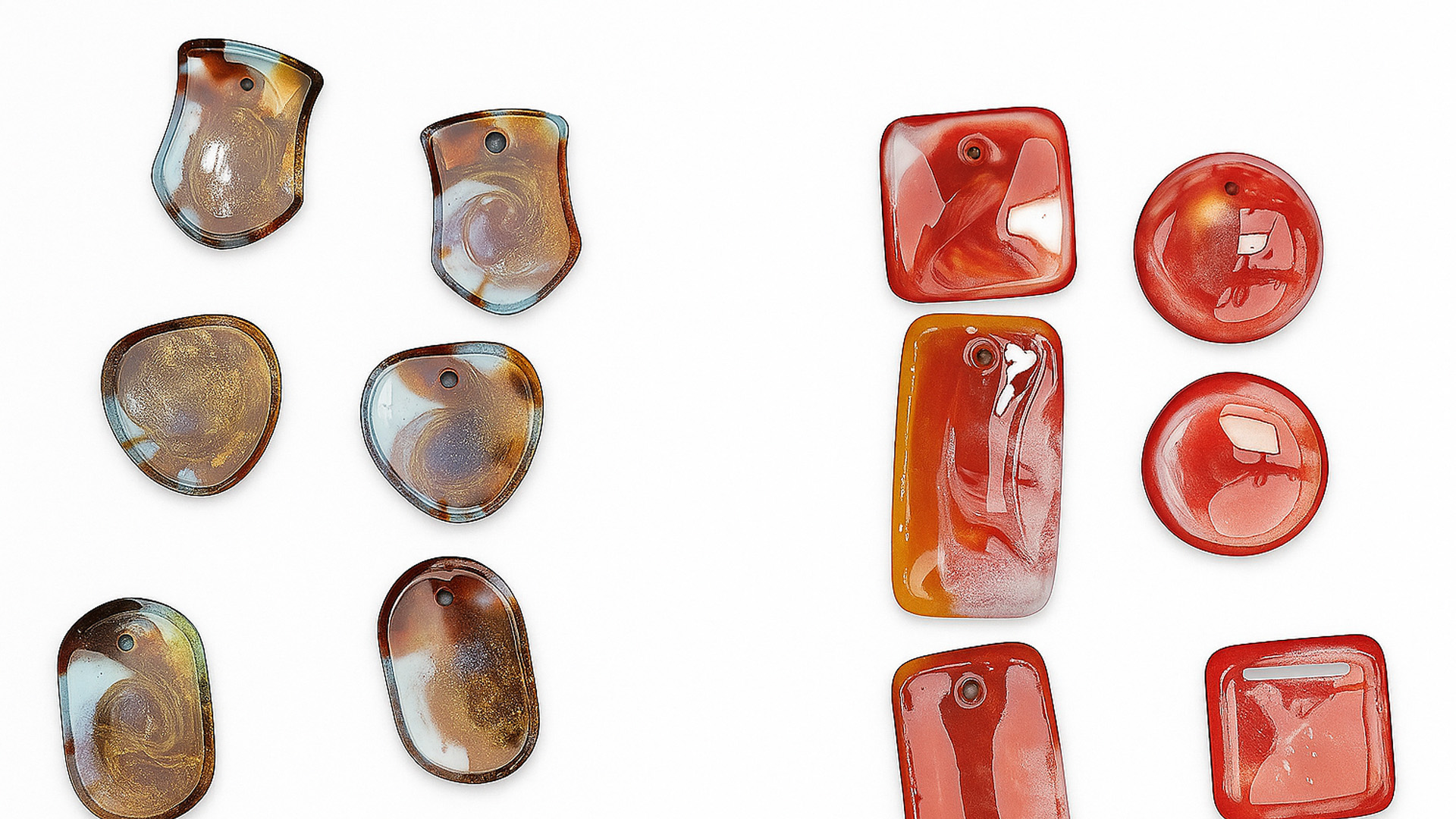 How to Make a Necklace Decoration Using Resin