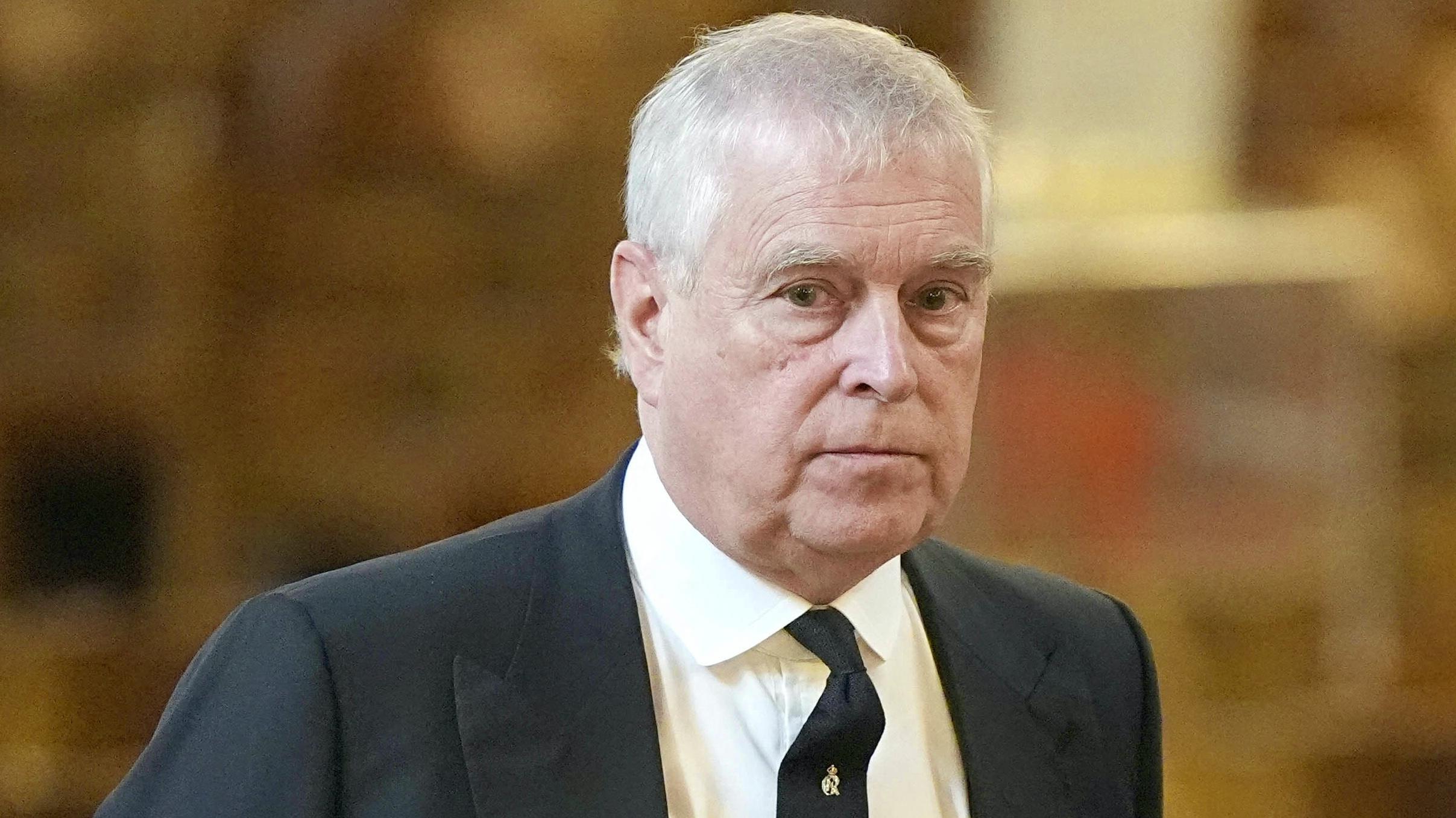 Le prince Andrew privé de son titre : voici tout ce qu’il perd en ...